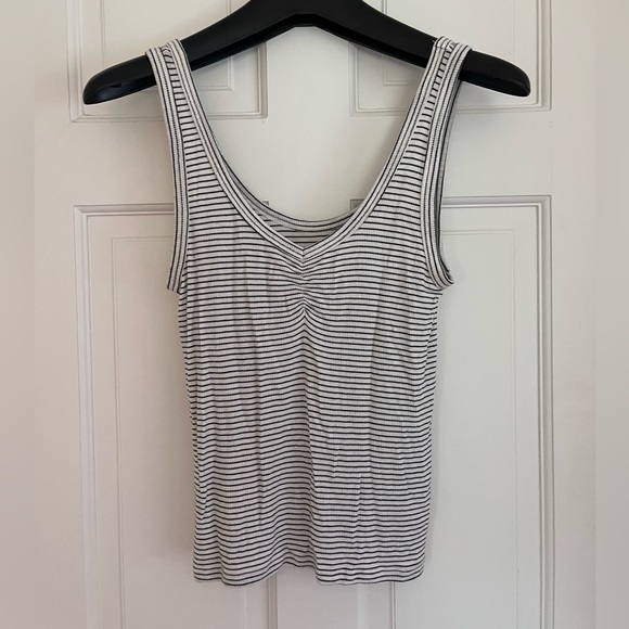 American Eagle Outfitters | Tops | Soft Sexy American Eagle Stripped Black And White Tank In ...